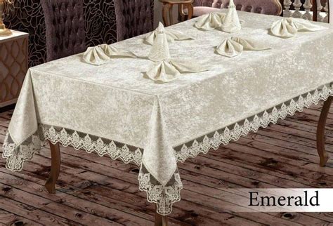 Скатертина з серветками Maison Royale жаккард К Д К крем Прямокутна 160х220 см 8 серветок