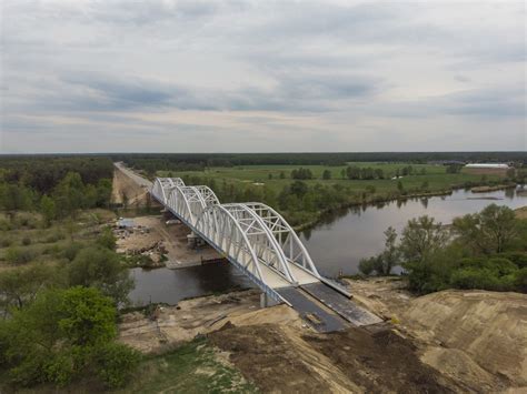 Budowa Linii Kolejowej Z Radomia Do Warki Jednym Torem Pojedziemy