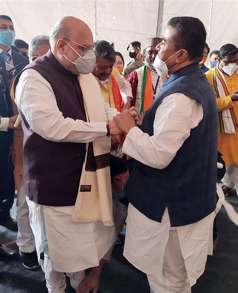 Home Minister Amit Shah Interacts Suvendu Adhikari During A Public