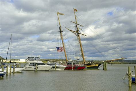 Alexandria Va Usa 2023 Old Sail Boat Moared At The Old Town