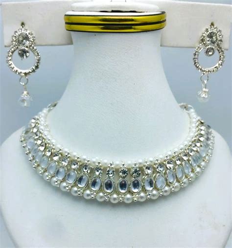 Stylish Silver White Pearl Choker Necklace Jewelry Set With Earrings
