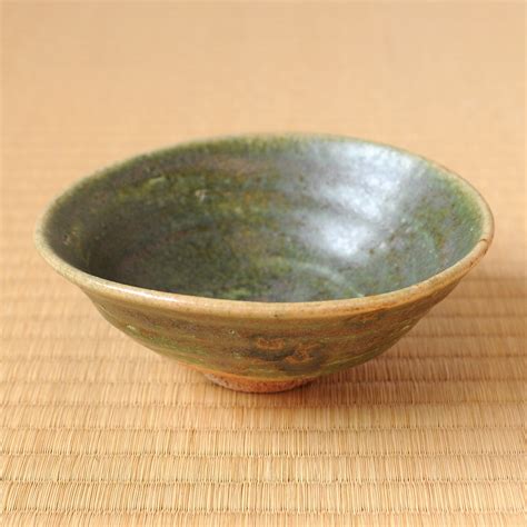 ブランドを選択する 北大路魯山人 織部茶碗 温かみのある作品 R314 443
