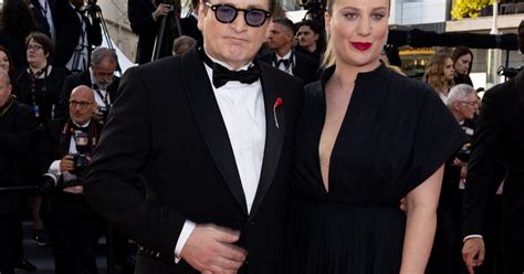 Benoît Magimel Avec Sa Femme Pour Un Ultime Tapis Rouge Cannois