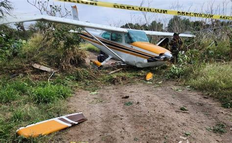 Falla mecánica provoca aterrizaje forzoso de avioneta