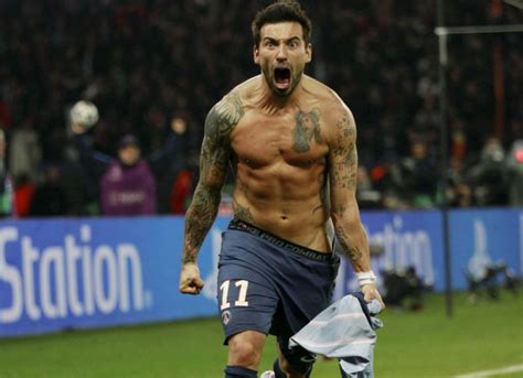 Lavezzi Adore La Ligue Des Champions Places Pour Tous
