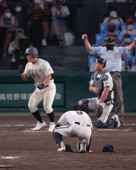 【甲子園】市船橋がサヨナラ勝ちで興南撃破 5点差大逆転で初戦突破 25年ぶりの夏勝利 スポーツ報知