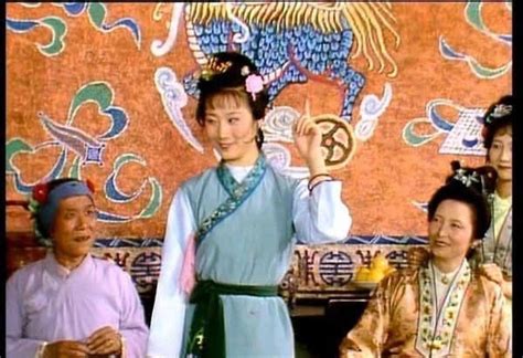 为什么说她是《红楼梦》里具有高级美的丫鬟？ 知乎
