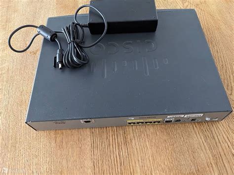 Cisco 887va Router Mit Vdsl2 Adsl2 Over Pots Gebraucht In Bonstetten Für Chf 45 Mit