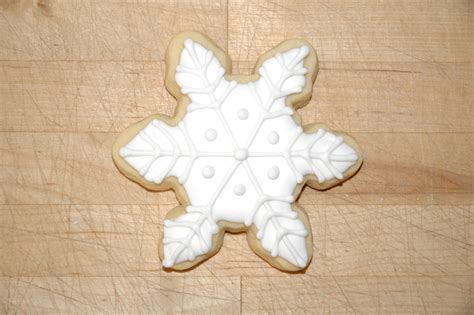 {diy} How To Make Snowflake Sugar Cookies Catch My Party