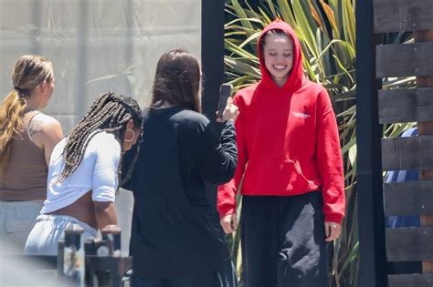 Momente Grele Pentru Angelina Jolie Ce S A întâmplat Cu Shiloh Fiica Ei După Ce și A Făcut