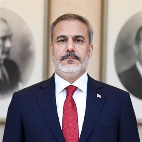 Турският външен министър осъди изгарянето на Корана в Стокхолм