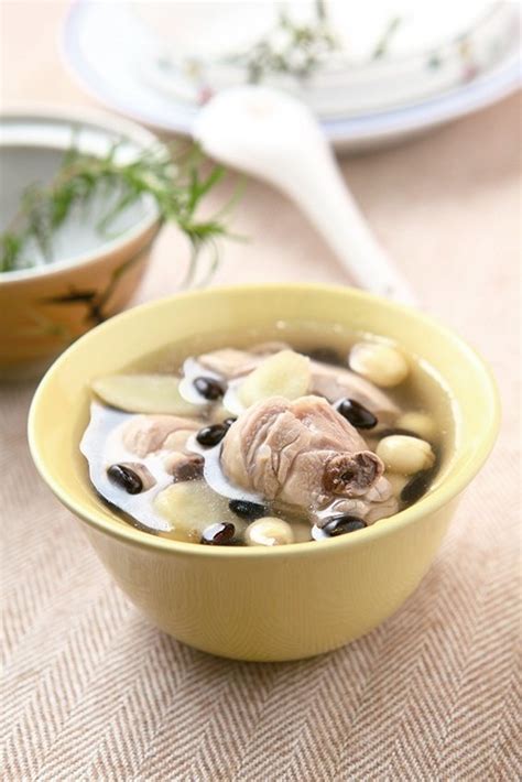 懶人電鍋料理 3道黑豆湯消腫瘦身一鍋搞定｜營養食譜｜運動養生｜元氣網