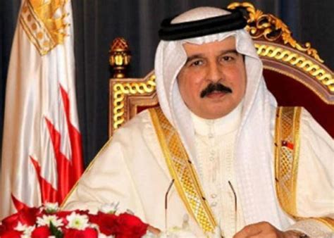 ملك البحرين يجب العمل على الإفراج عن جميع الأسرى وإيصال المساعدات