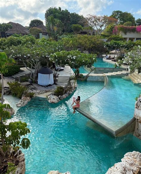 [발리짐바란 5성급호텔] 림바 바이 아야나 발리 호텔 사미사미 선셋 맛집 네이버 블로그