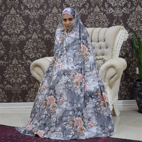 قیمت و خرید چادر نماز حجاب فاطمی مدل شاخه و گل سوپر سافت گیاهی کد Tossi 8008