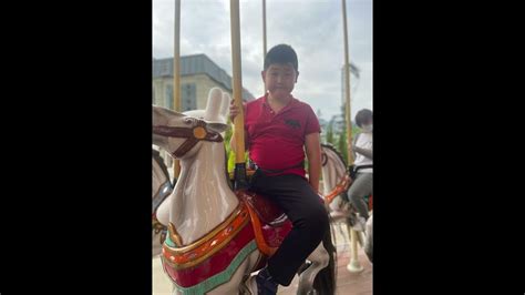 王泽源泽馨游乐场 Youtube