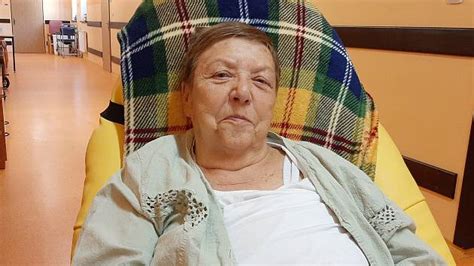 Vzali si ji z dětského domova na Vánoce V nové rodině už zůstala