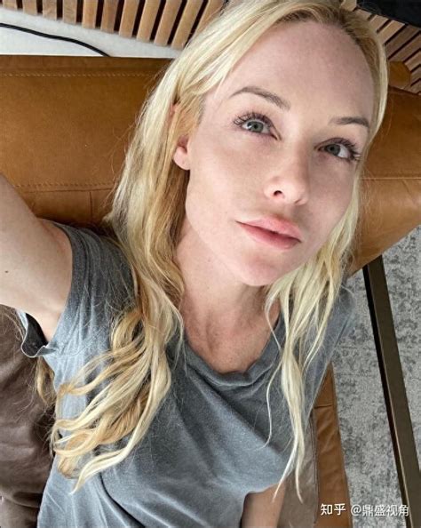 凯登·克罗斯kayden Kross业界被维基名人列为最受欢迎的名人之一 知乎