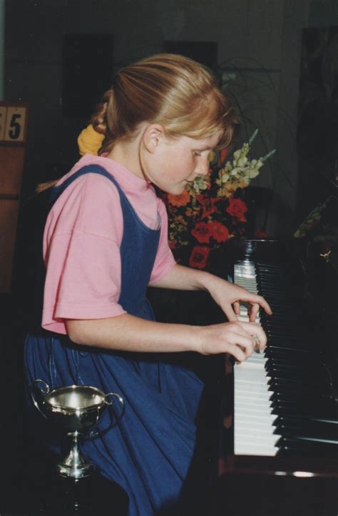 Field Notes Gabrielle Peake Venn Foundation