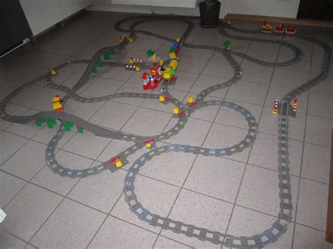 Livet Blandt Stiletter Og Mursten Duplo Tog Og Tidlig Julegave