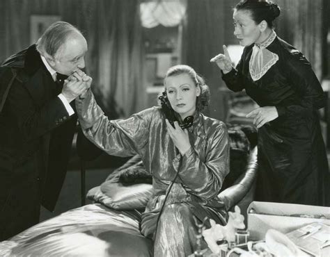 Greta Garbo Quotes Alone Quotesgram