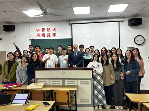 Prof Dr Gál István László Sanghaji Tapasztalatai