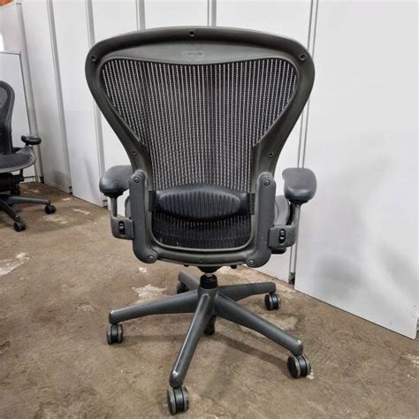 Pre Owned Herman Miller Aeron Chairs Huge Glasgow Showroom