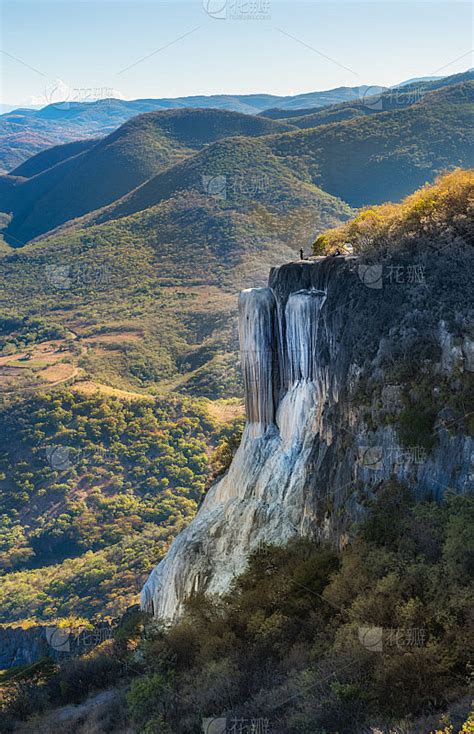 墨西哥瓦哈卡市赫韦·埃尔阿瓜石化瀑布