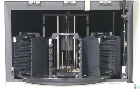 Dade Behring Microscan Walkaway 40si Analyzer