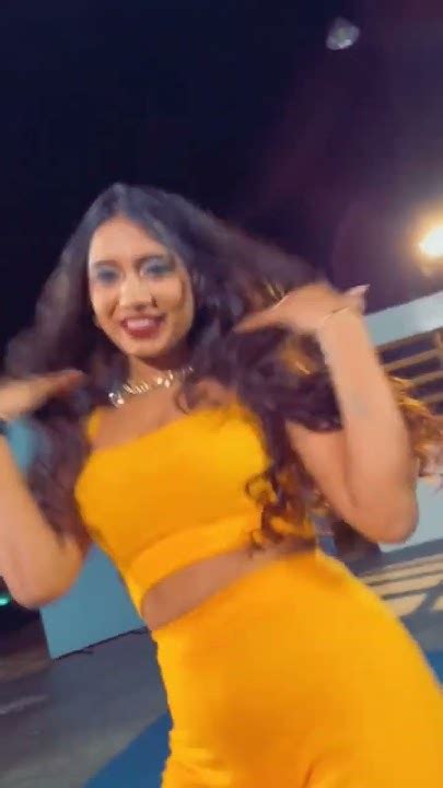 එයාගෙ ඩාන්ස් එක 😍 Youtube