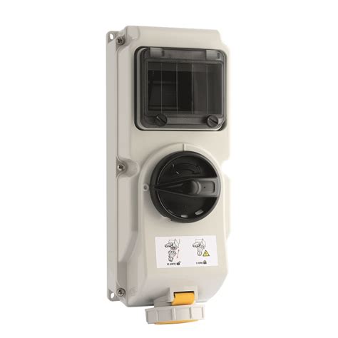Niglon 16a 2p E 110v Ip66 Interlocked Switched Socket 18751 At Tew
