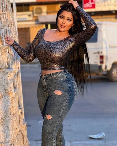 سلمى الشيمى فى اطلالة مثيرة 35 صور المشاهير