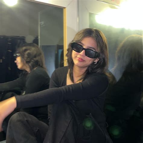 Zainab Faisal Youtube