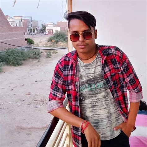 Asim Asimsau Threads Say More