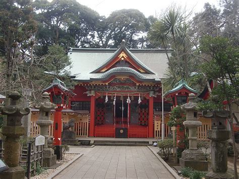 yoritomo japan 江島神社中津宮のよくばり美人守江の島