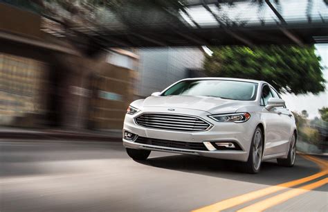 2019 Ford Fusion Image Photo 4 Of 9