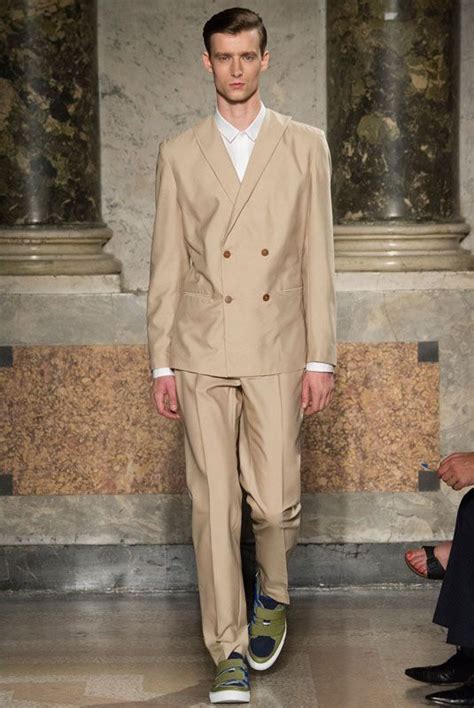 Un Classico Non Più Classico Style