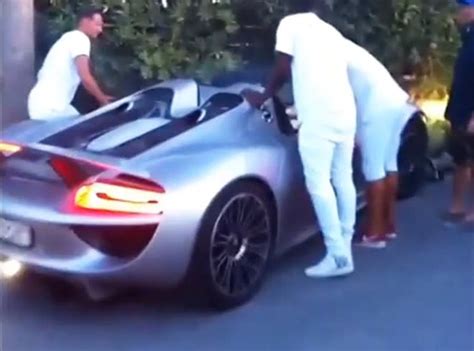 Porsche Spyder Driver Showing Off Crashes In Car Park Video