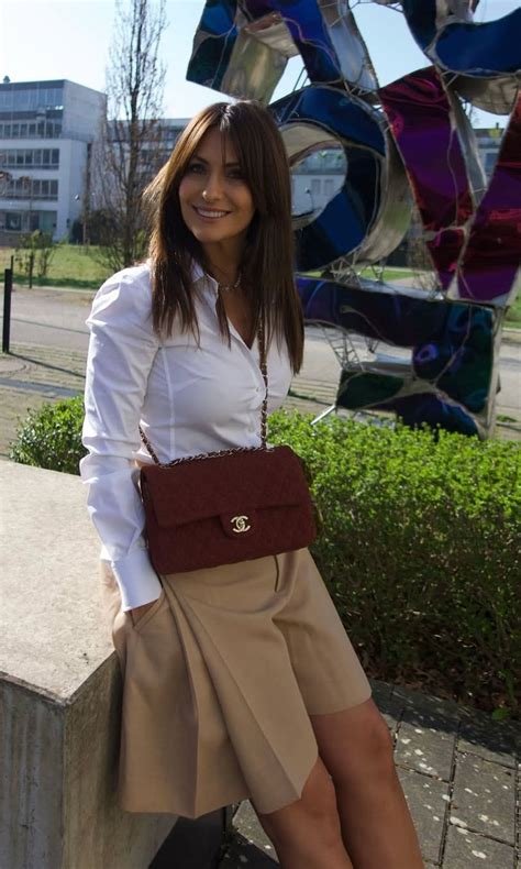 La Empresaria Nagore Aranburu Mujer De Xabi Alonso Hace Un Guiño Al