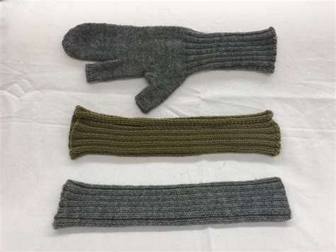 Trigger Finger Gloves Knitting Pattern Images Gloves And Descriptions