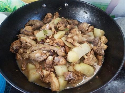 【鸡肉炖土豆的做法步骤图，鸡肉炖土豆怎么做好吃】bekindtoyourselfihnc下厨房