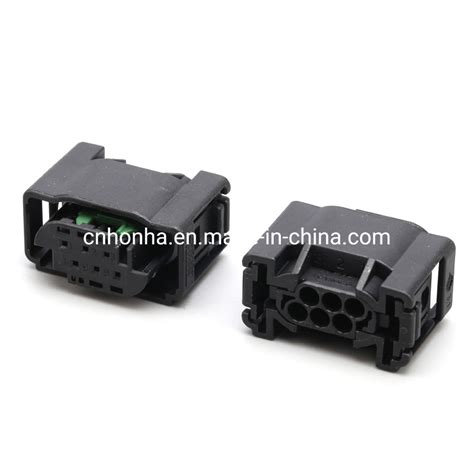 Tyco 6 Pin Female Wire Harness Plug Throttle Auto Car Connector For