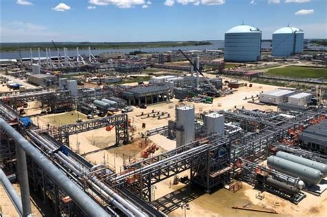 Kinder Morgan Starts Up Elba Island Lng Export Facility
