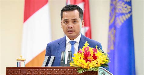 ឯកឧត្តមអភិសន្តិបណ្ឌិត ស សុខា