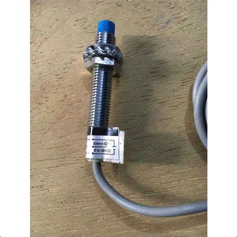 Omron Inductive Proximity Sensor Switch E2e X5me1 Industryparts Pk