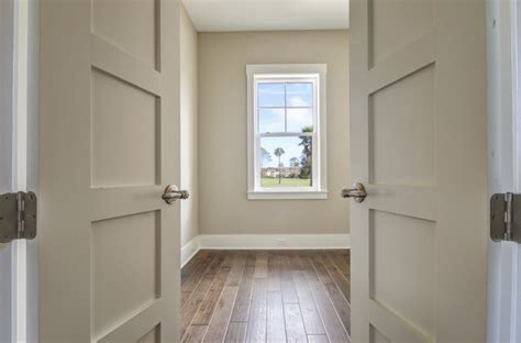 Sherwin Williams Accessible Beige Sw 7036