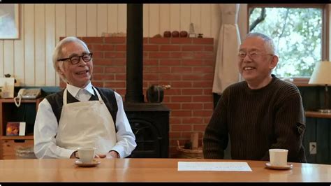 ヒゲを剃って“ツルツル”になった宮崎駿監督（左）＝アカデミー賞の公式youtubeチャンネルから スポニチ Sponichi Annex 芸能