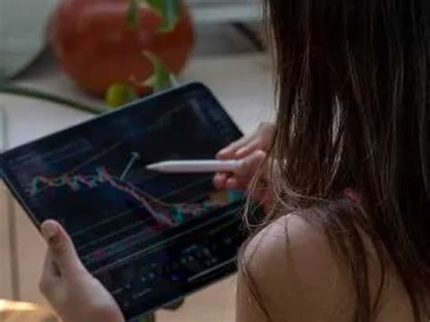 How To Interpret Data Visualizations A Beginners Guide To Understanding Charts And Graphs