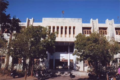 Government Engineering Colleges In Gujarat 2022 Courses Fees