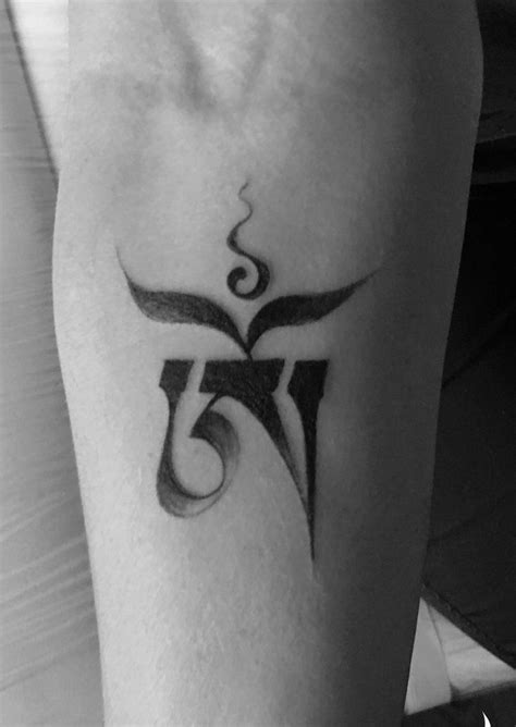Tibetan Tattoos And Art Tibetan Tattoo Buddhist Tattoo Tibet Tattoo